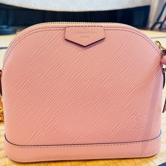Louis Vuitton | Bags | Used Louis Vuitton Pink Crossbody Bag With ...